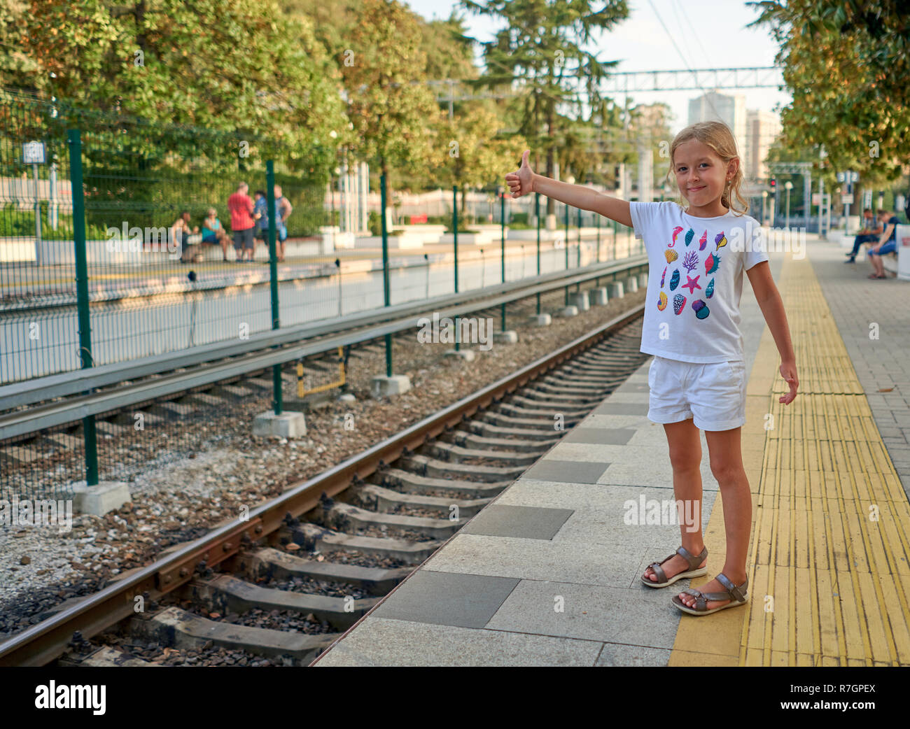 Kid alone train station hi-res stock photography and images - Alamy