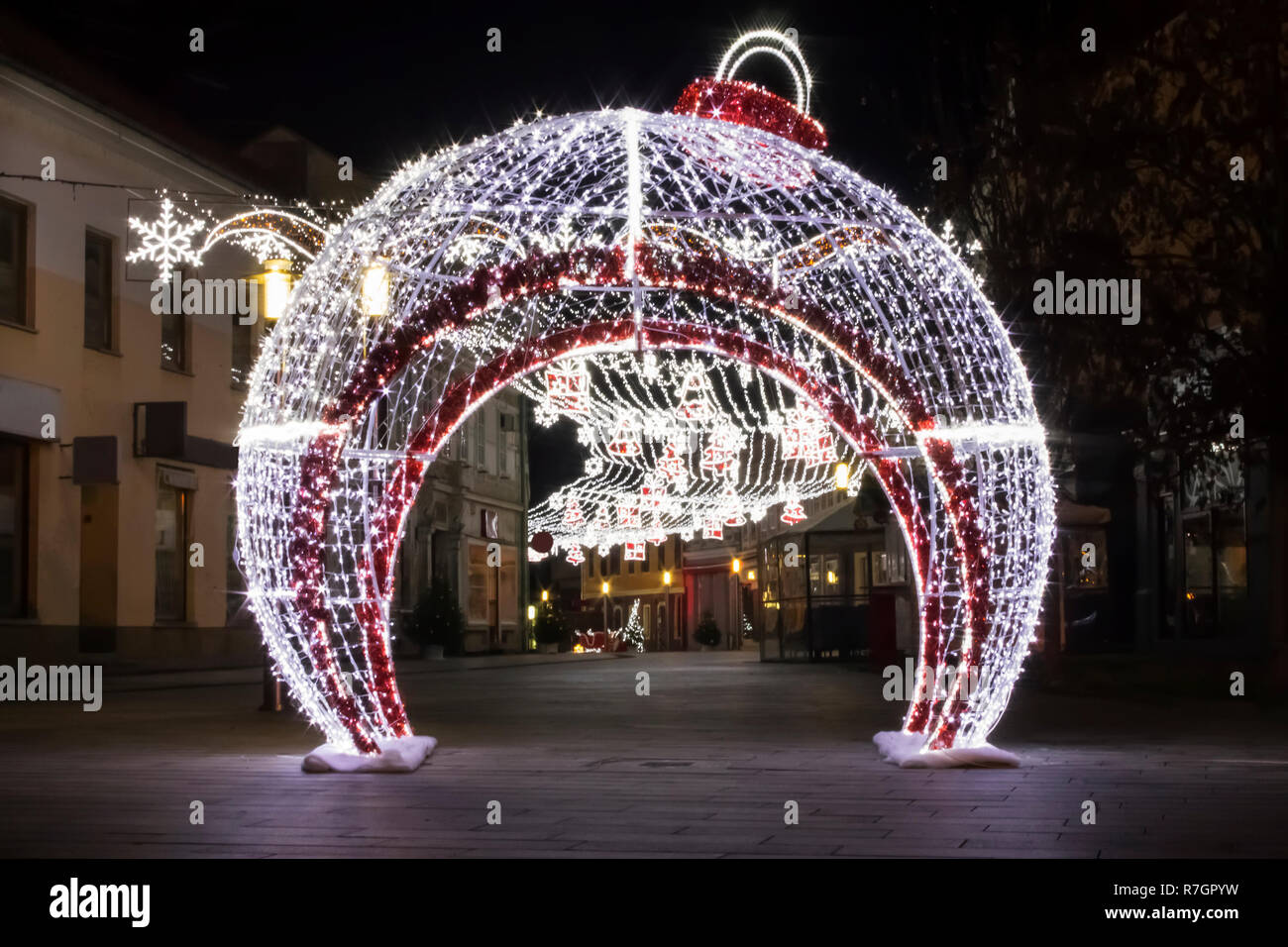 Giant light ball hi-res stock photography and images - Alamy