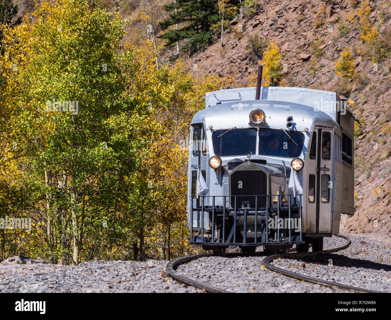 Galloping Goose #5 on the tracks of the Cumbres & Toltec Scenic ...