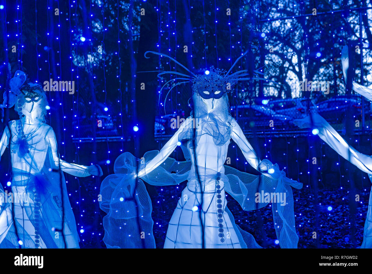 Nine ladies dancing hi-res stock photography and images - Alamy