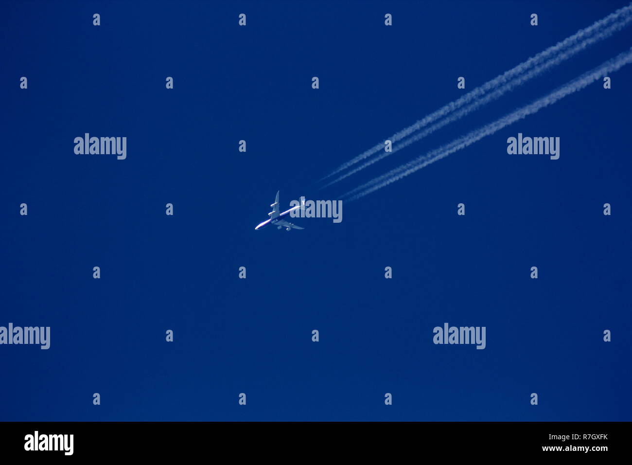 30000 Feet High Resolution Stock Photography and Images - Alamy