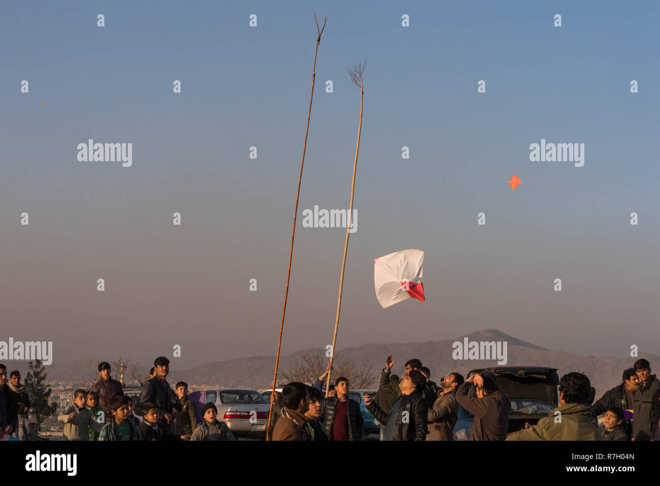 Kite hill kabul hi-res stock photography and images - Alamy