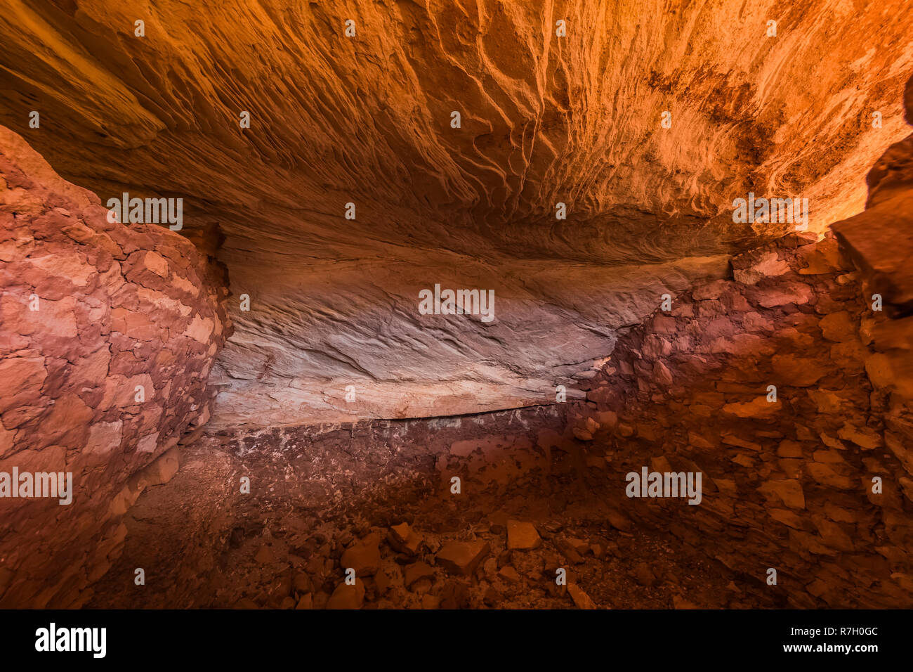 A room interior in Moon House Ruin on Cedar Mesa, once part of Bears ...