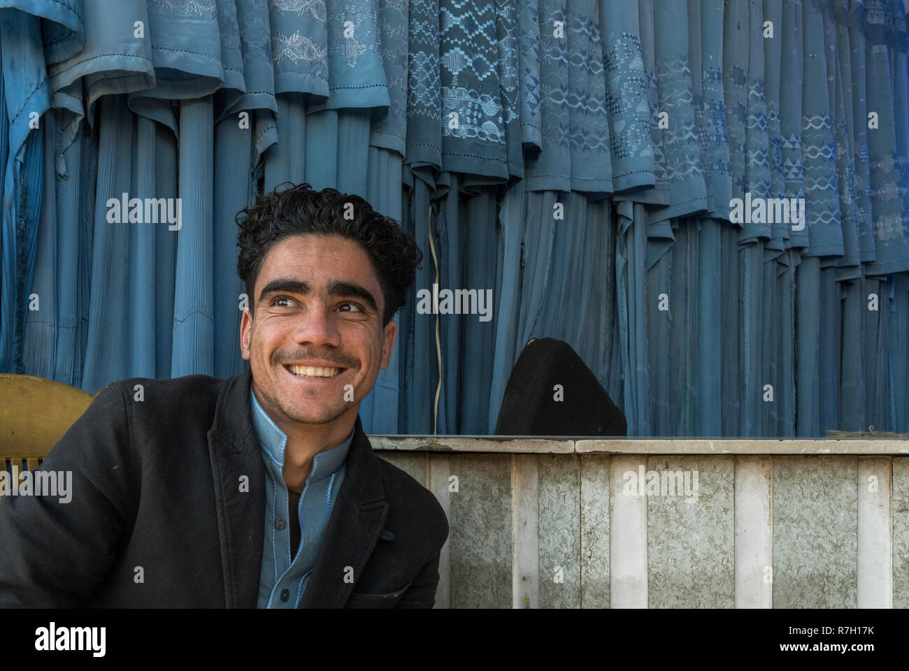 Burqas hi-res stock photography and images - Alamy