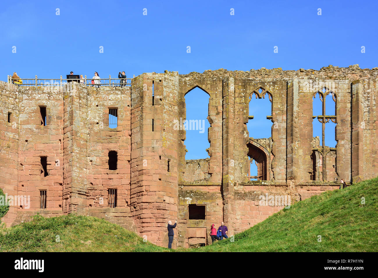 Kenilworth Castle, Kenilworth, Warwickshire, England, United Kingdom ...