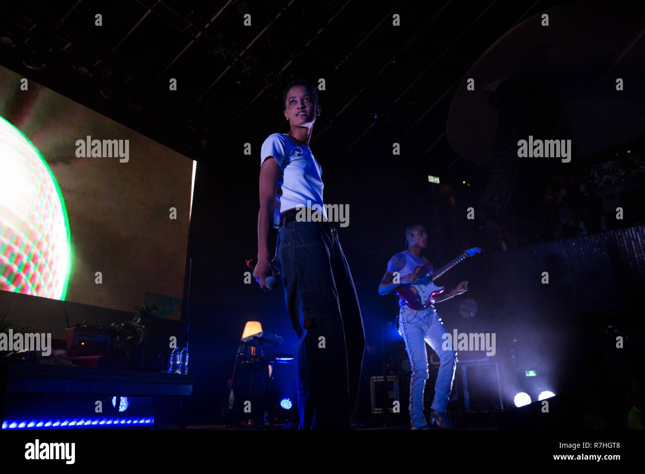 Syd singer hi-res stock photography and images - Alamy