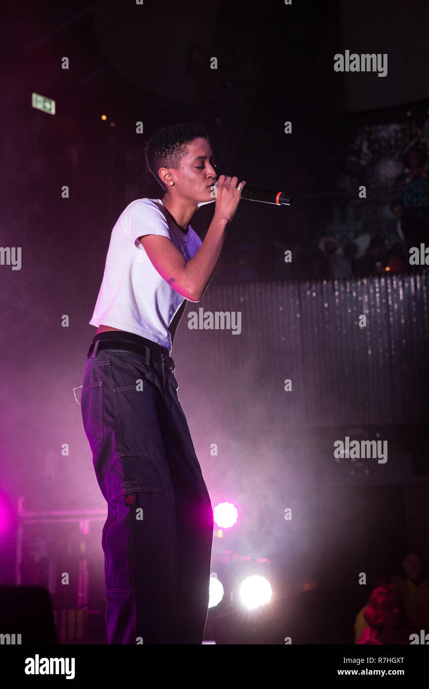 Internet band syd hi-res stock photography and images - Alamy