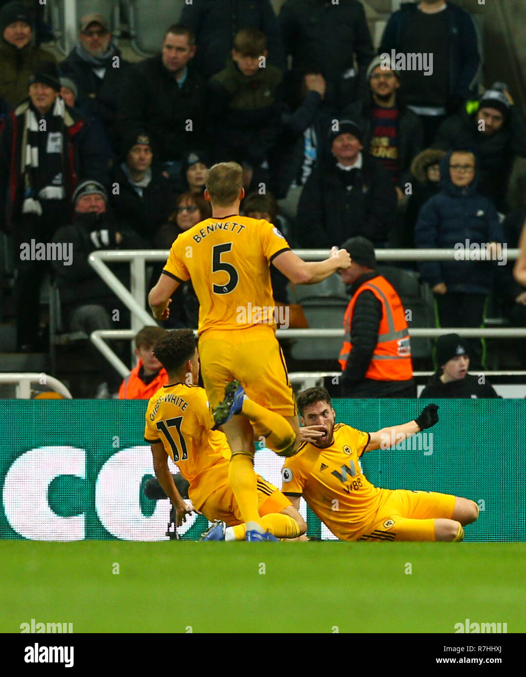 9th December 2018, St James Park, Newcastle upon Tyne, England; EPL ...