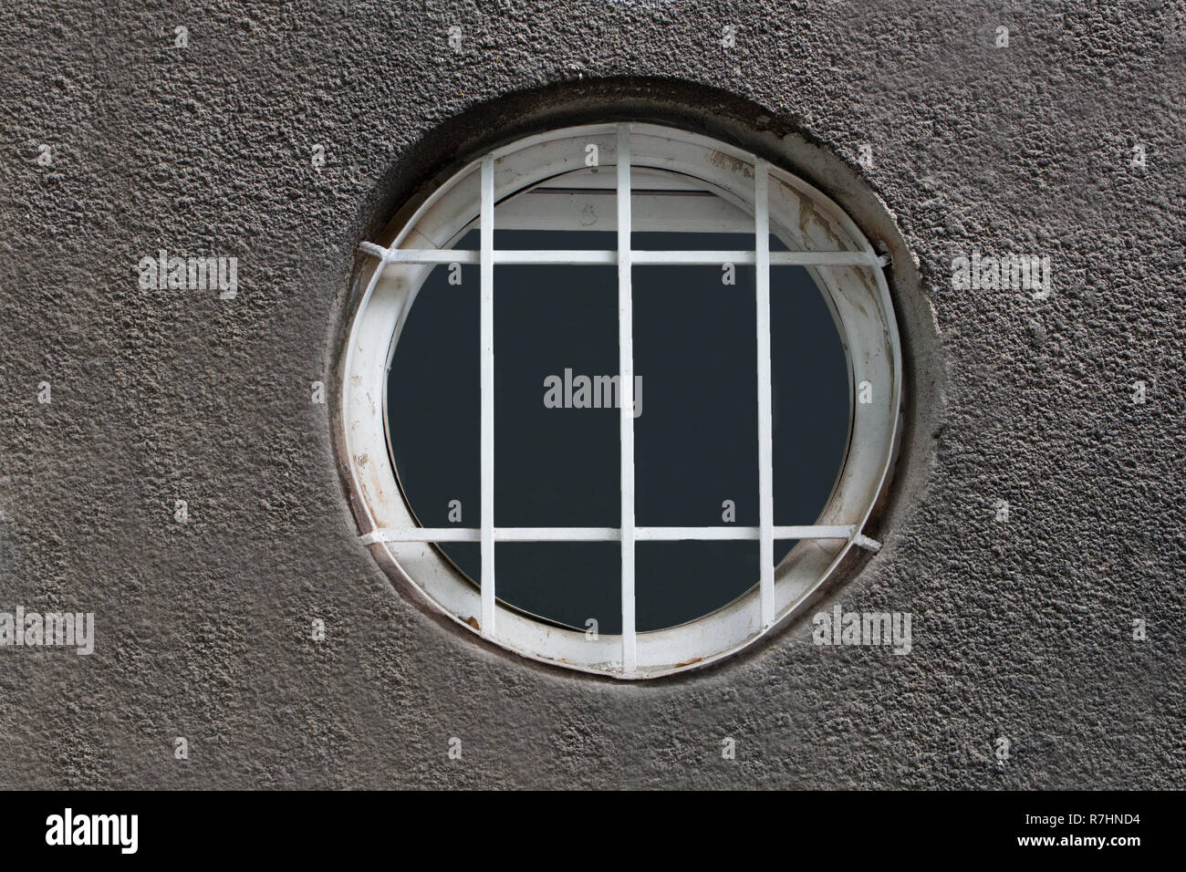 Circle window with grid Stock Photo - Alamy
