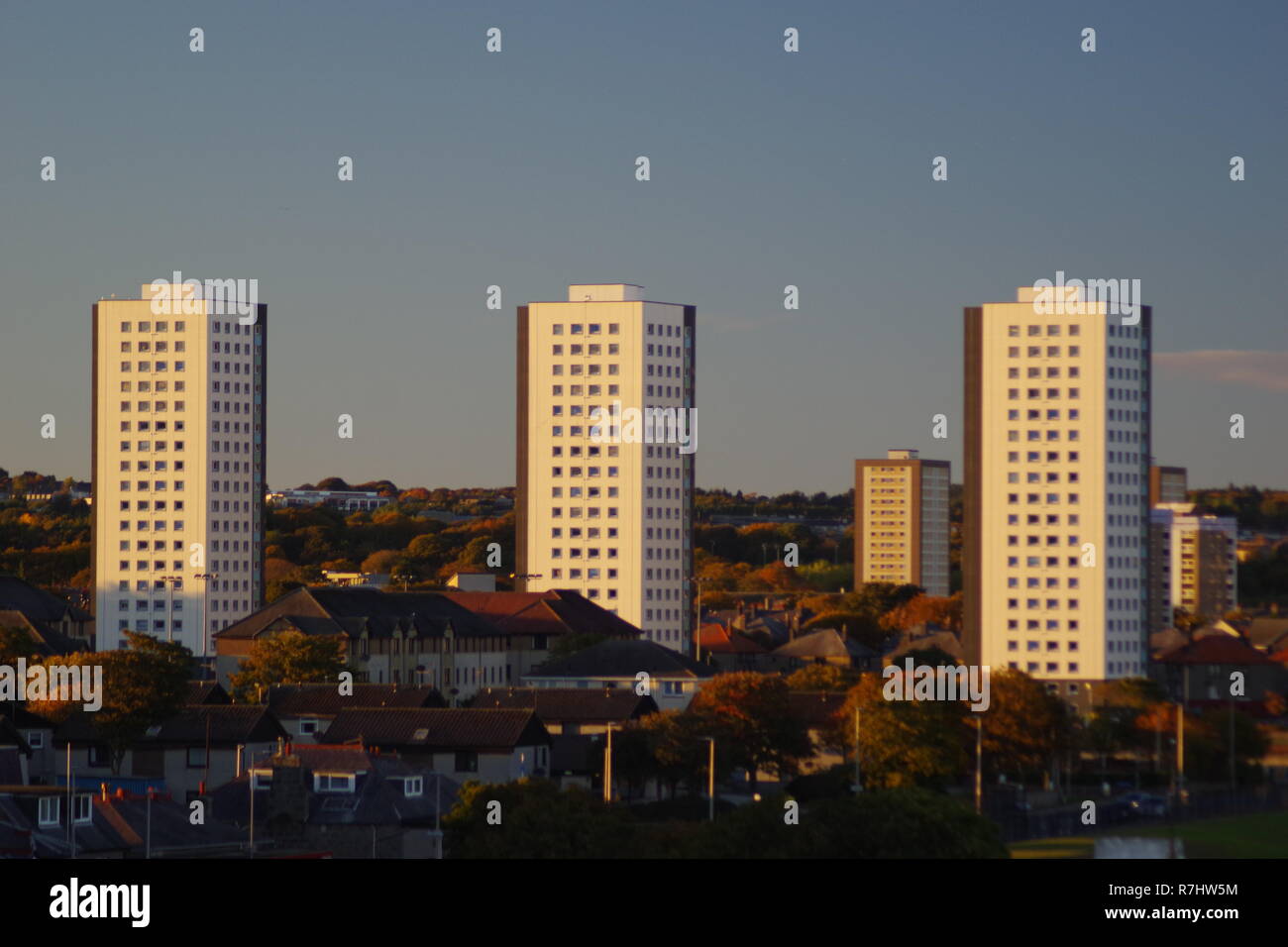 Ugly tower blocks uk hi-res stock photography and images - Alamy