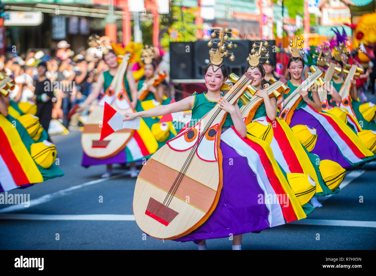 Participants in the Asakusa samba carnival in Tokyo Japan Stock Photo ...