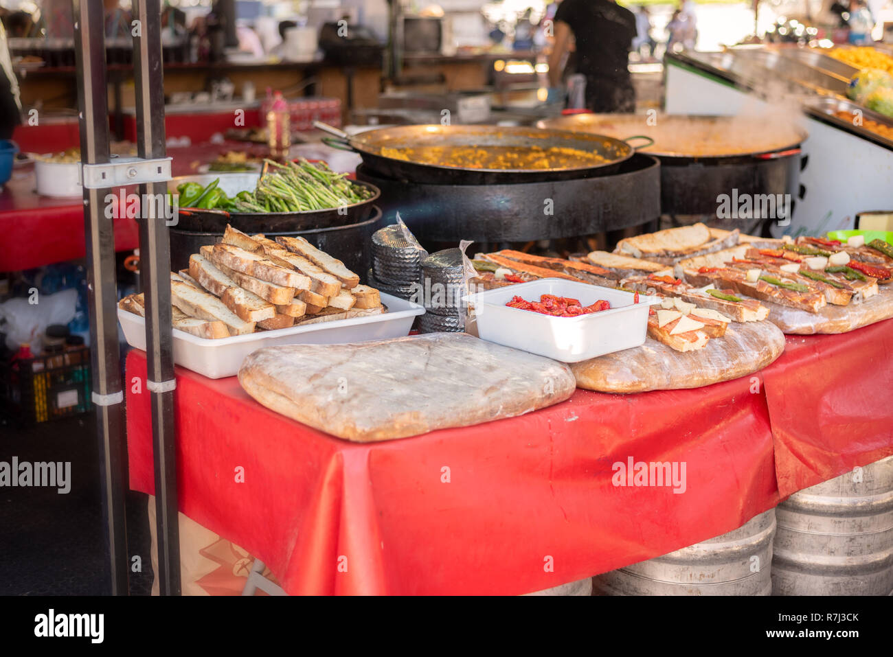 Medieval food pepper hi-res stock photography and images - Alamy