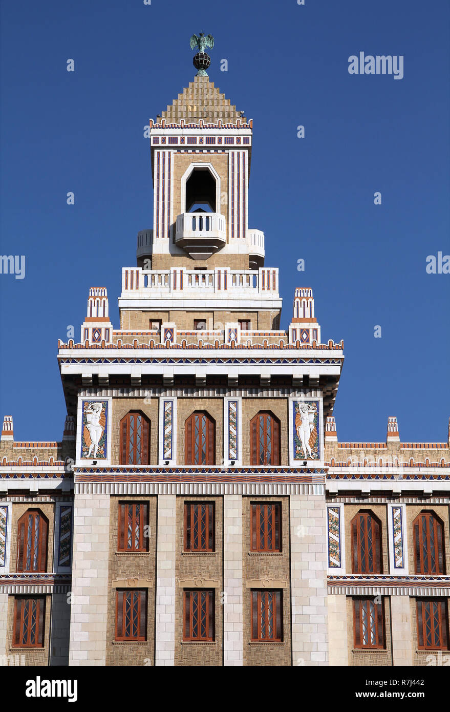 Edificio bacardi building havana hi-res stock photography and images ...