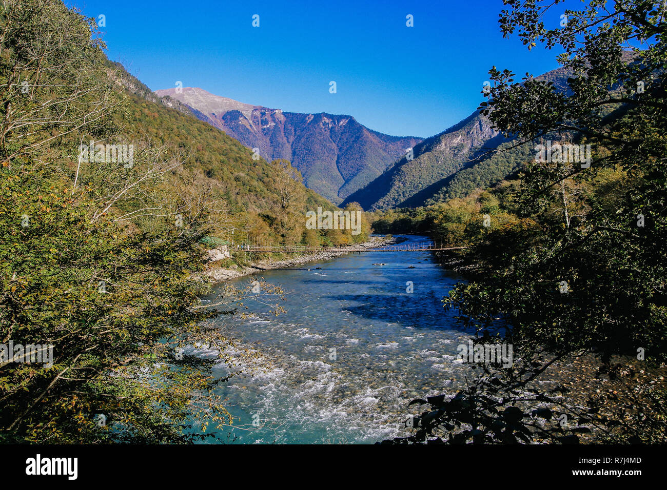 Blue mountain river hi-res stock photography and images - Alamy