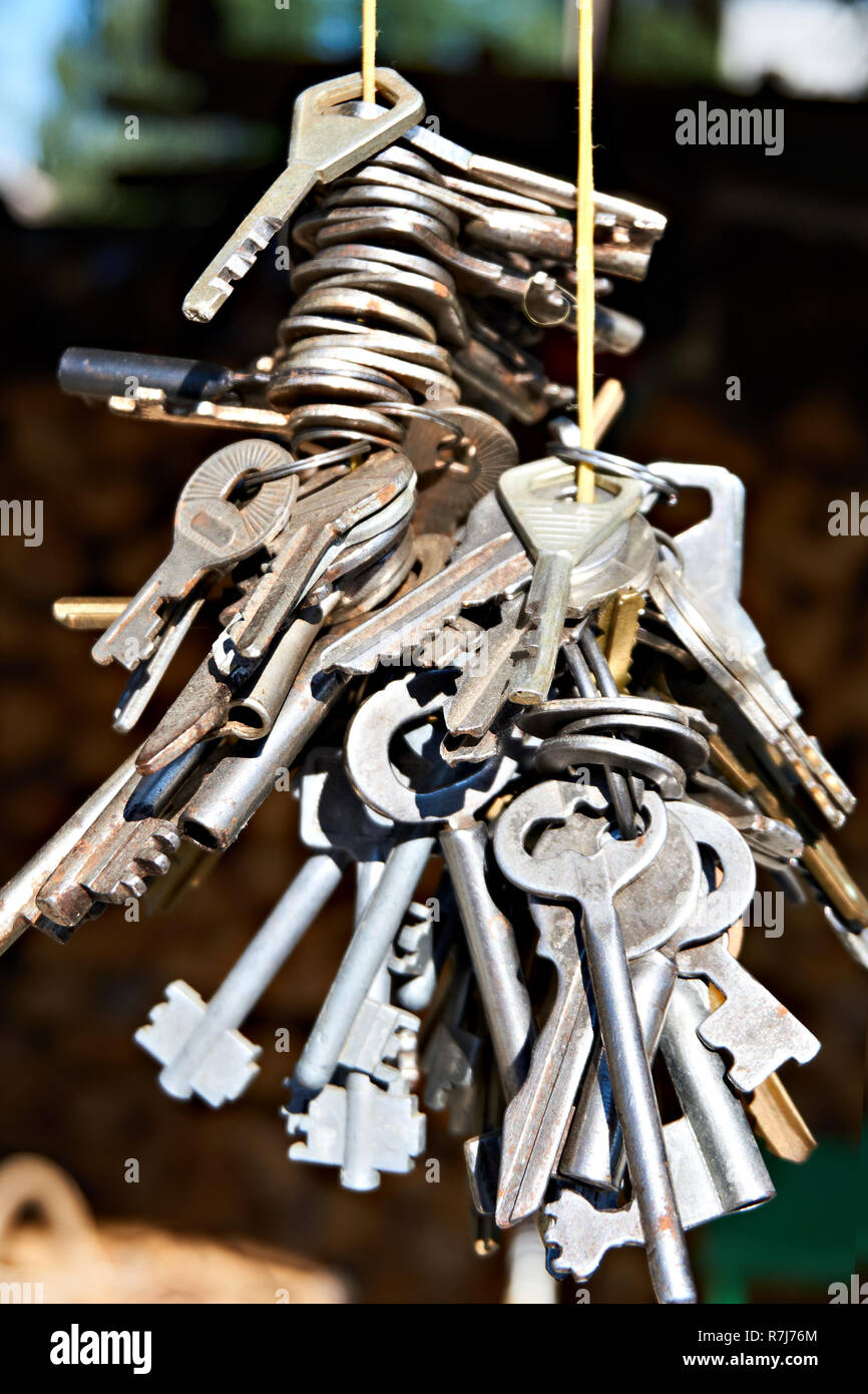 Antique key bunch hi-res stock photography and images - Alamy