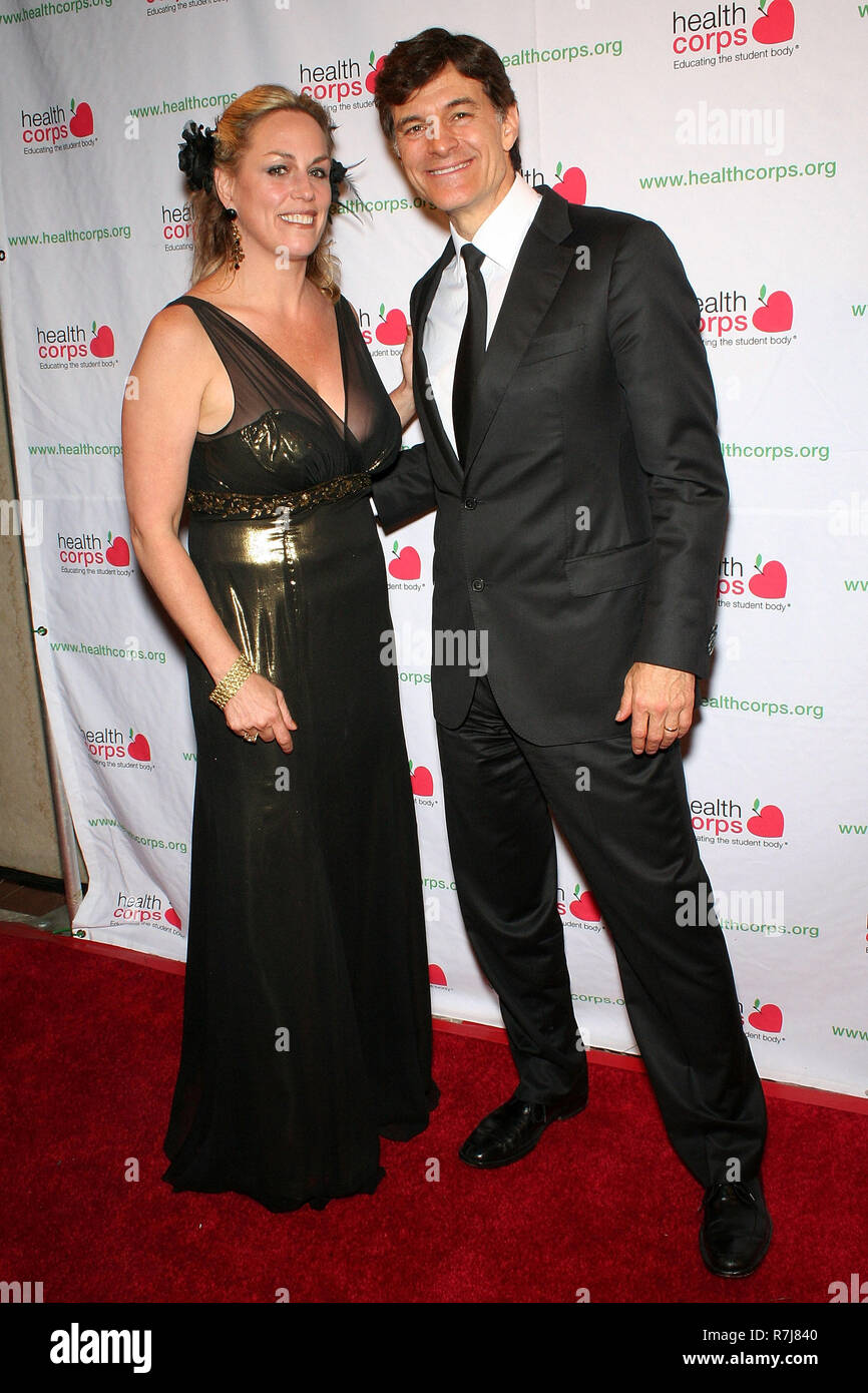 NEW YORK - APRIL 30: HealthCorps President Michelle Bouchard and Dr ...