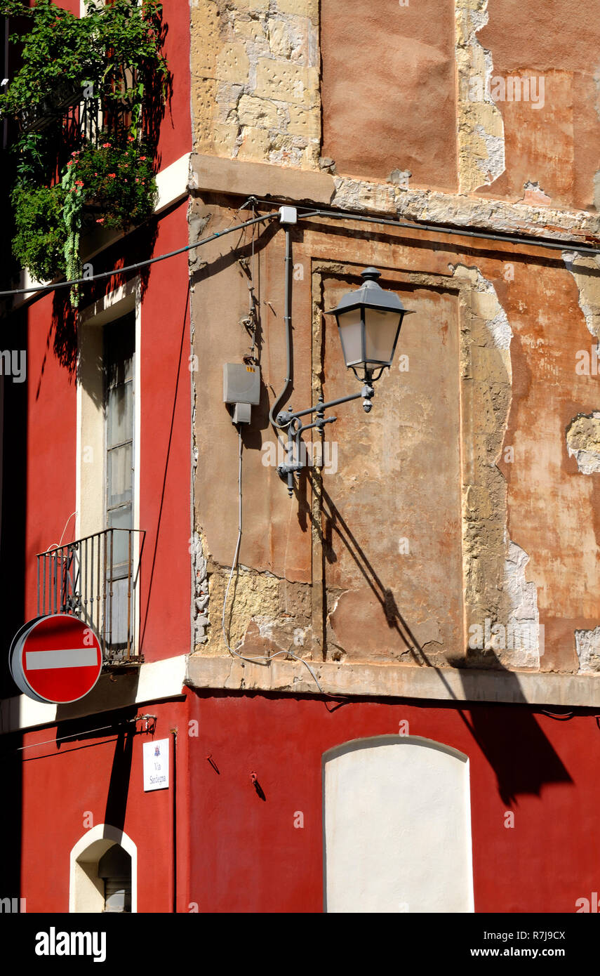 Survey corner hi-res stock photography and images - Alamy
