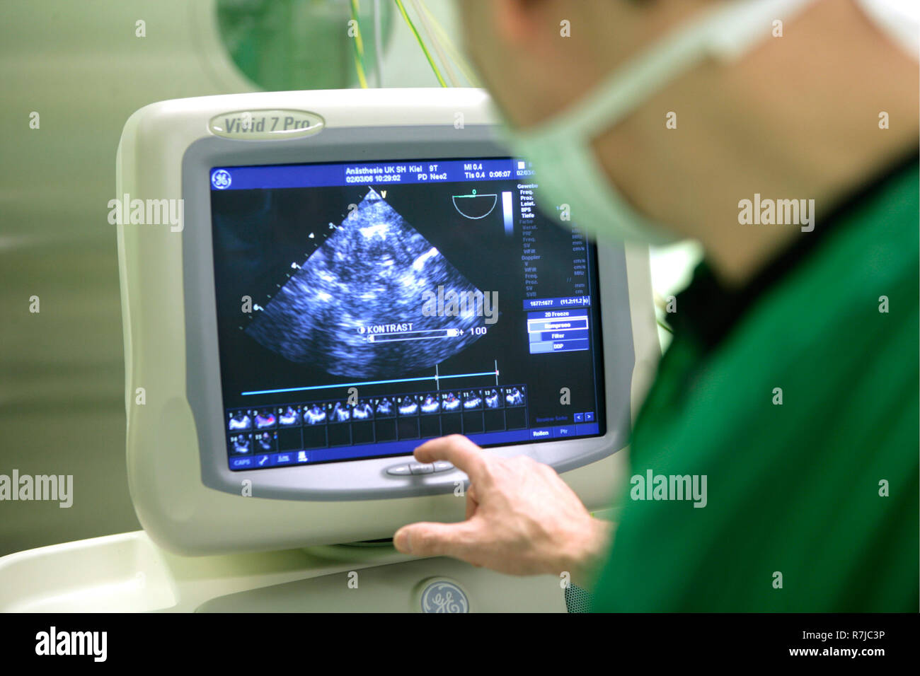 Herzoperation hi-res stock photography and images - Alamy