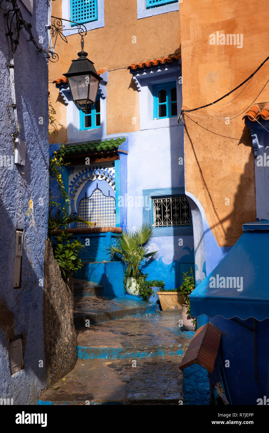 Ochre painted house hi-res stock photography and images - Alamy