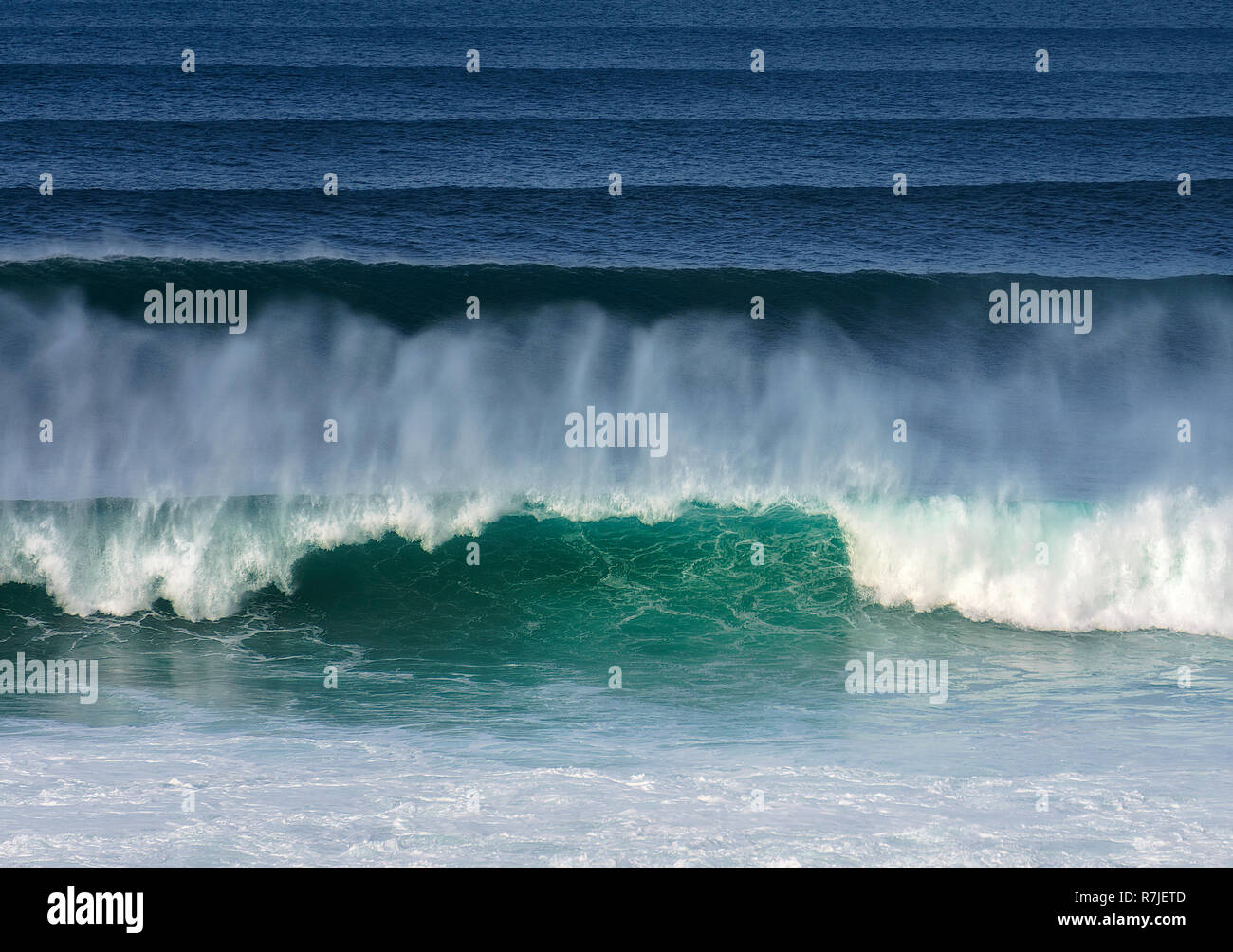 Above tidal waves hi-res stock photography and images - Alamy