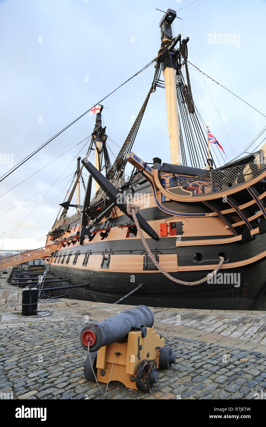 HMS Victory, Vice-Admiral Lord Nelson's flagship, Historic Dockyard ...