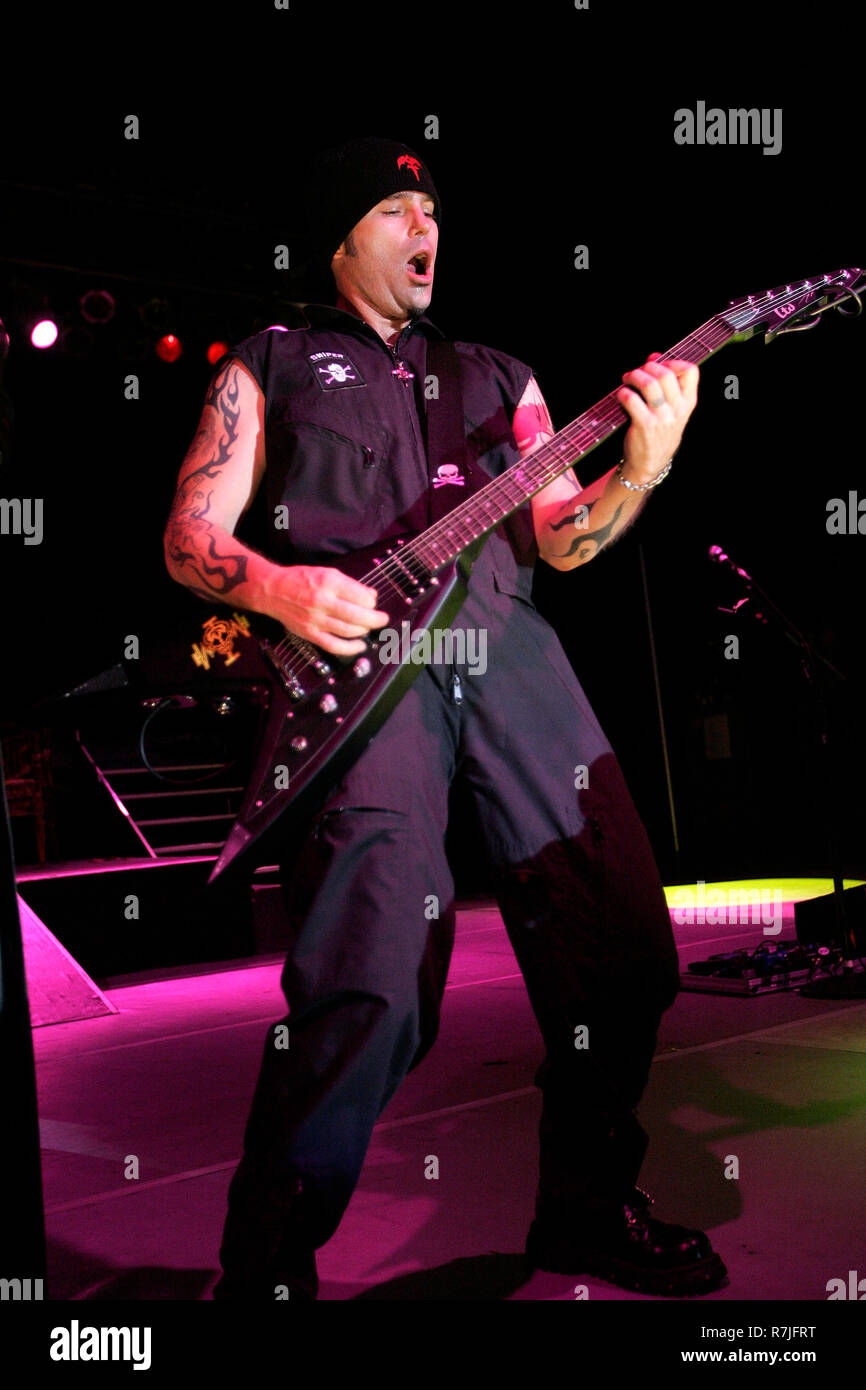 Mike stone hi-res stock photography and images - Alamy