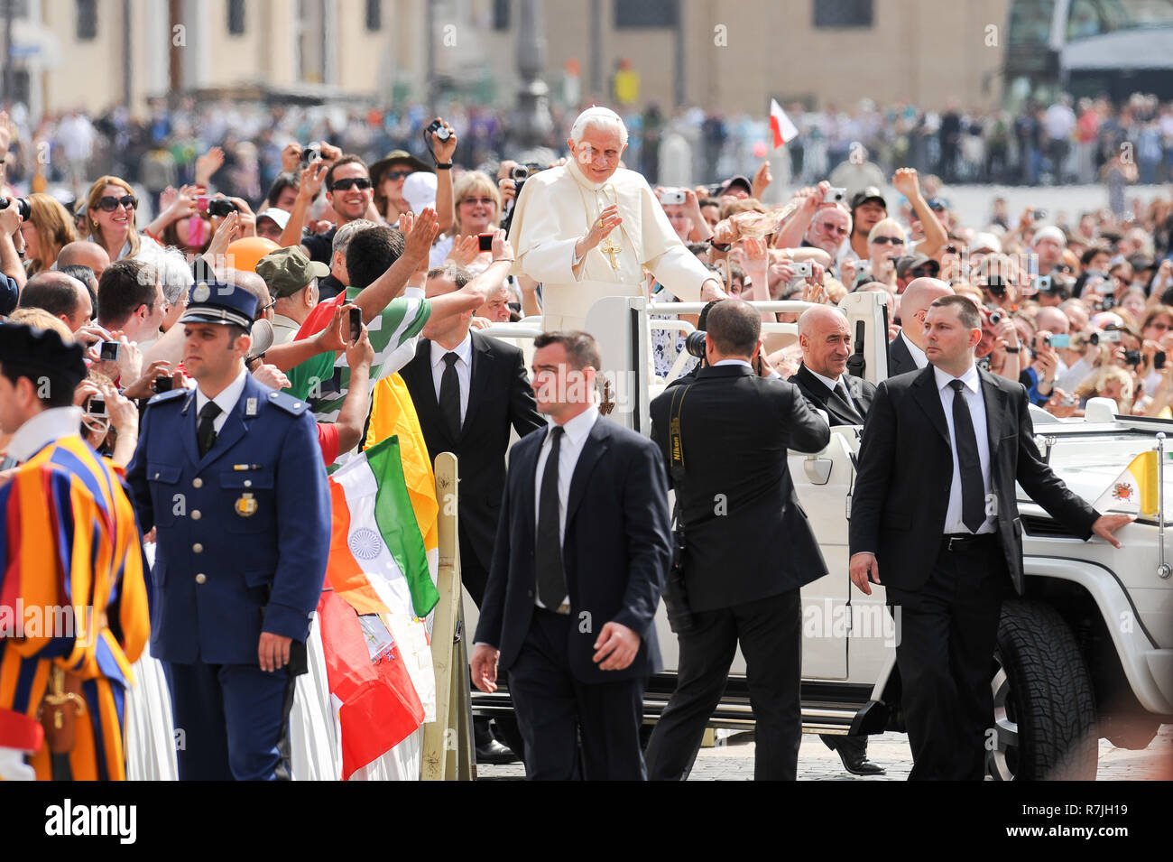 Pope Benedict XVI in papamobile Mercedes-Benz W463 during the every ...