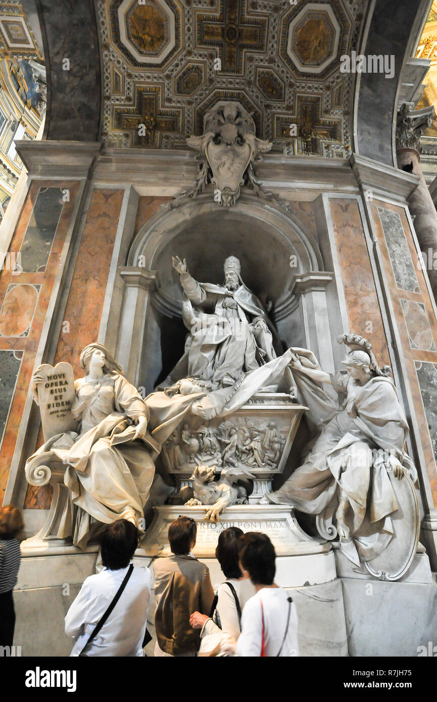 Gregorian architecture hi-res stock photography and images - Alamy