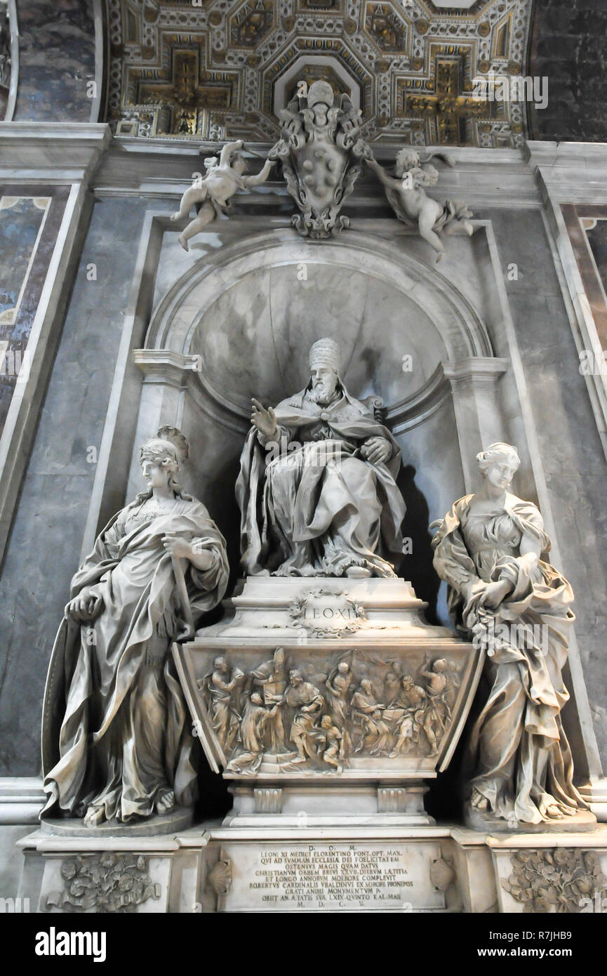 Tomb Of St Peter High Resolution Stock Photography and Images - Alamy