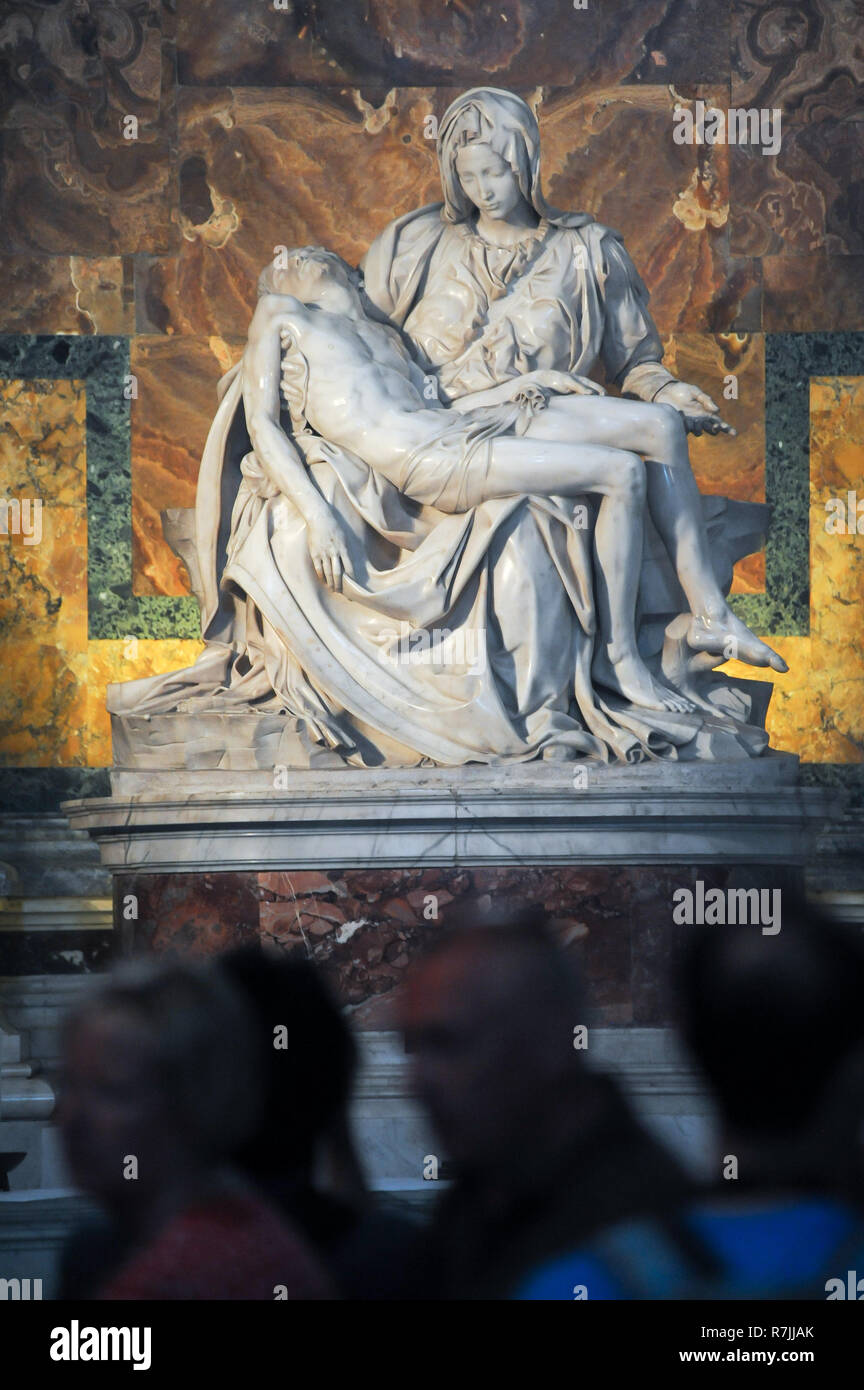 Famous Pieta by Michelangelo in Italian Renaissance Papale Basilica ...
