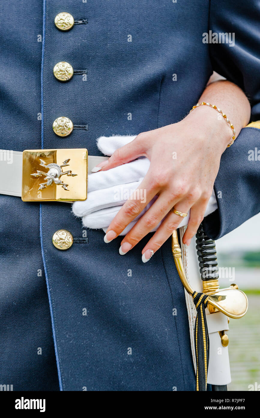 A newly weding couple showing off their wedding rings Stock Photo - Alamy