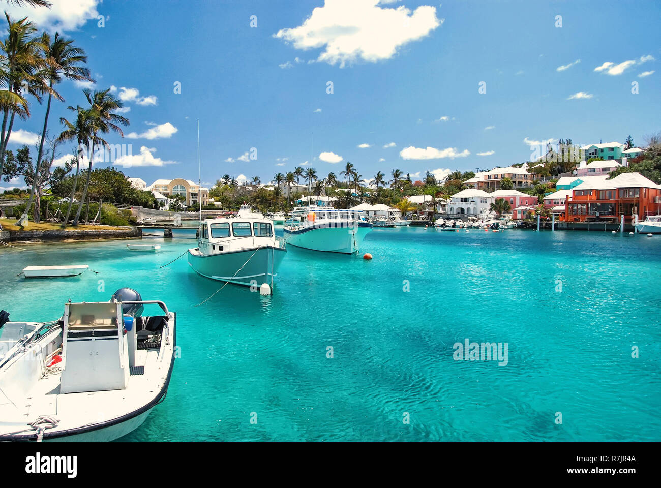 Yacht boats on blue sea water in tropical lagoon in Hamilton, Bermuda ...