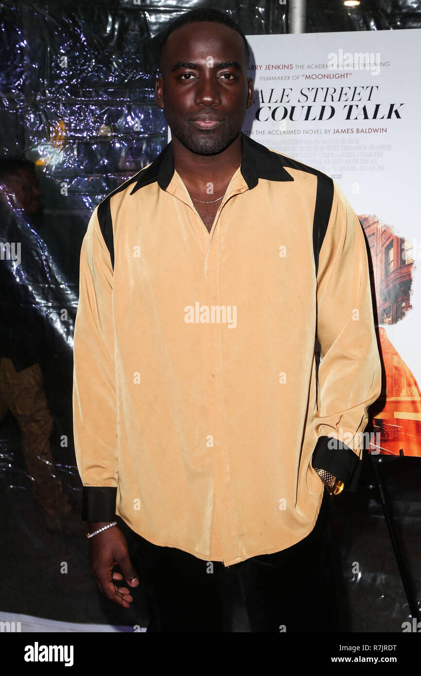 HOLLYWOOD, LOS ANGELES, CA, USA - DECEMBER 04: Actor Shamier Anderson ...