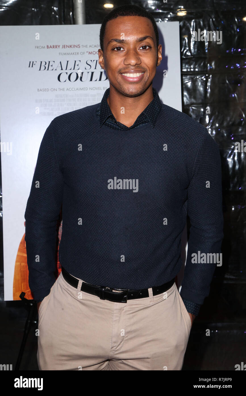 HOLLYWOOD, LOS ANGELES, CA, USA - DECEMBER 04: Actor Arrington Foster ...