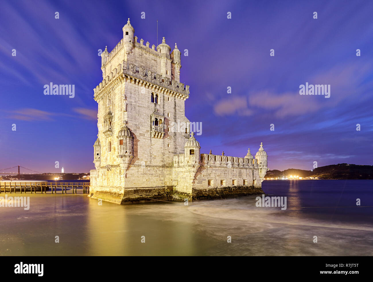 Portugal night sky hi-res stock photography and images - Alamy