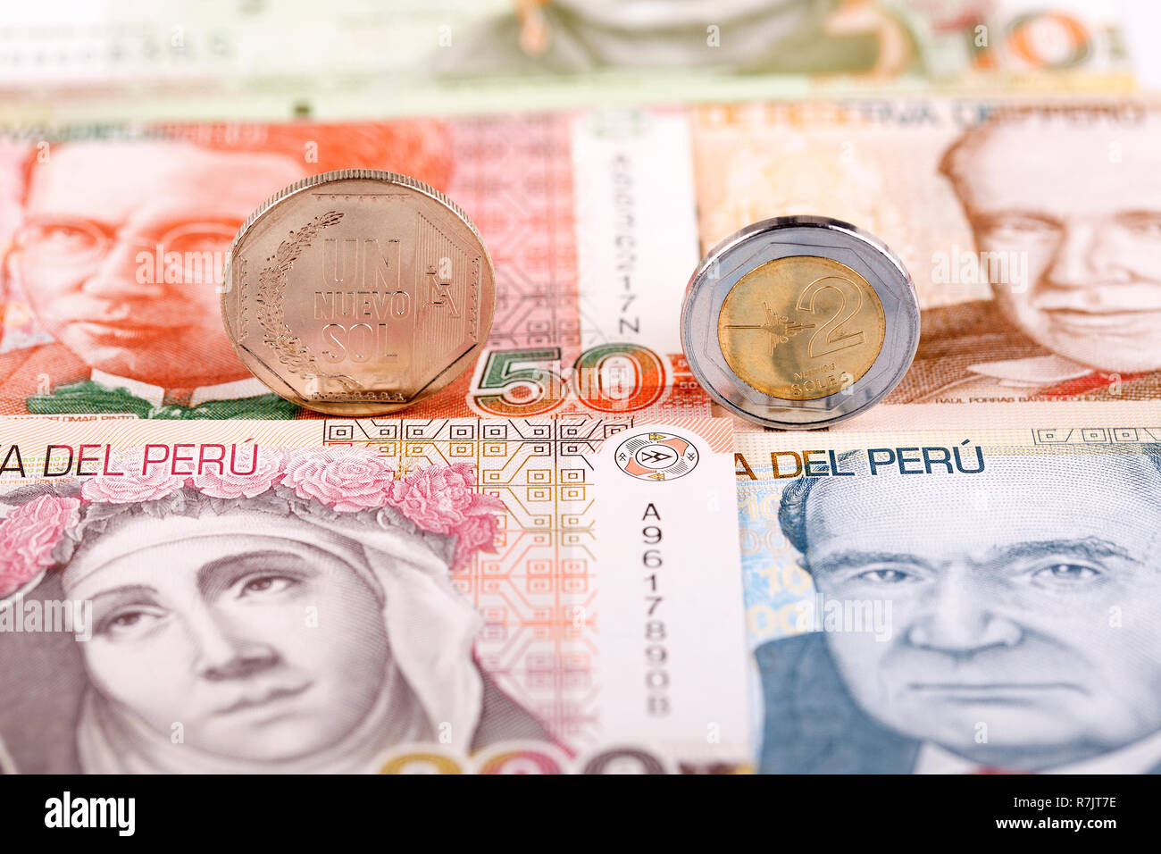 Peruvian money banknotes coins hi-res stock photography and images - Alamy