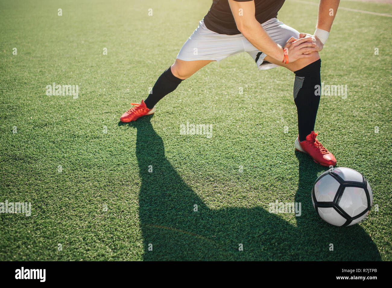 Soccer exercise stretch hi-res stock photography and images - Alamy