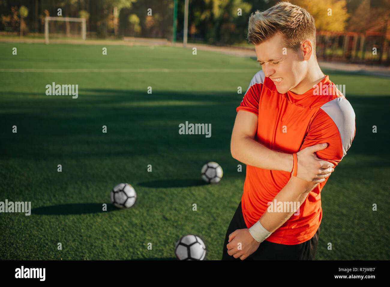 Forearm stand hi-res stock photography and images - Alamy