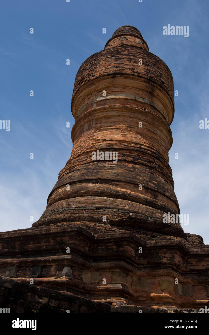 Buddhist temple of sumatra hi-res stock photography and images - Alamy