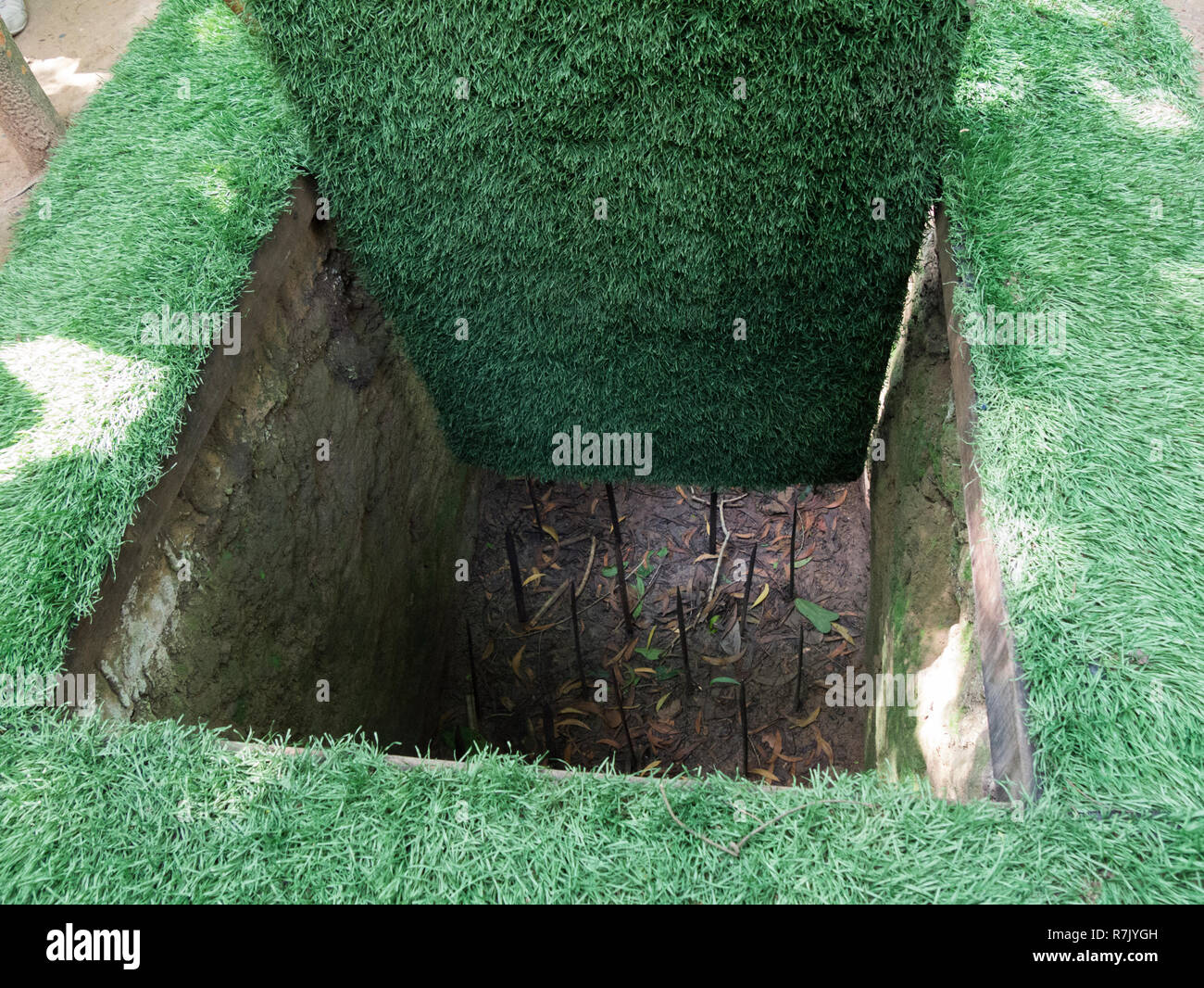 Booby trap hi-res stock photography and images - Alamy