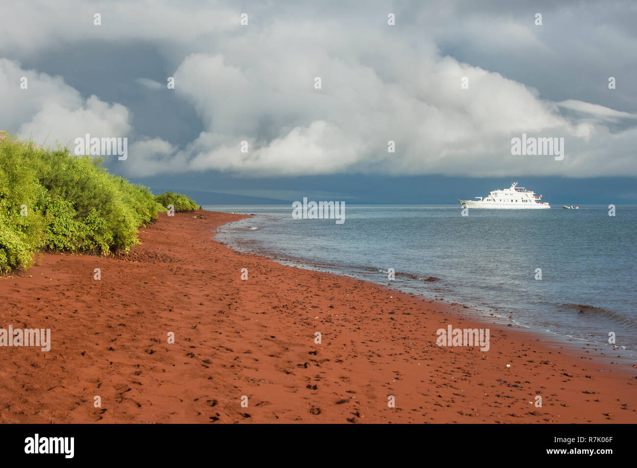 Red sandy beach, Rábida Island, Galapagos, Unesco World Heritage Site ...