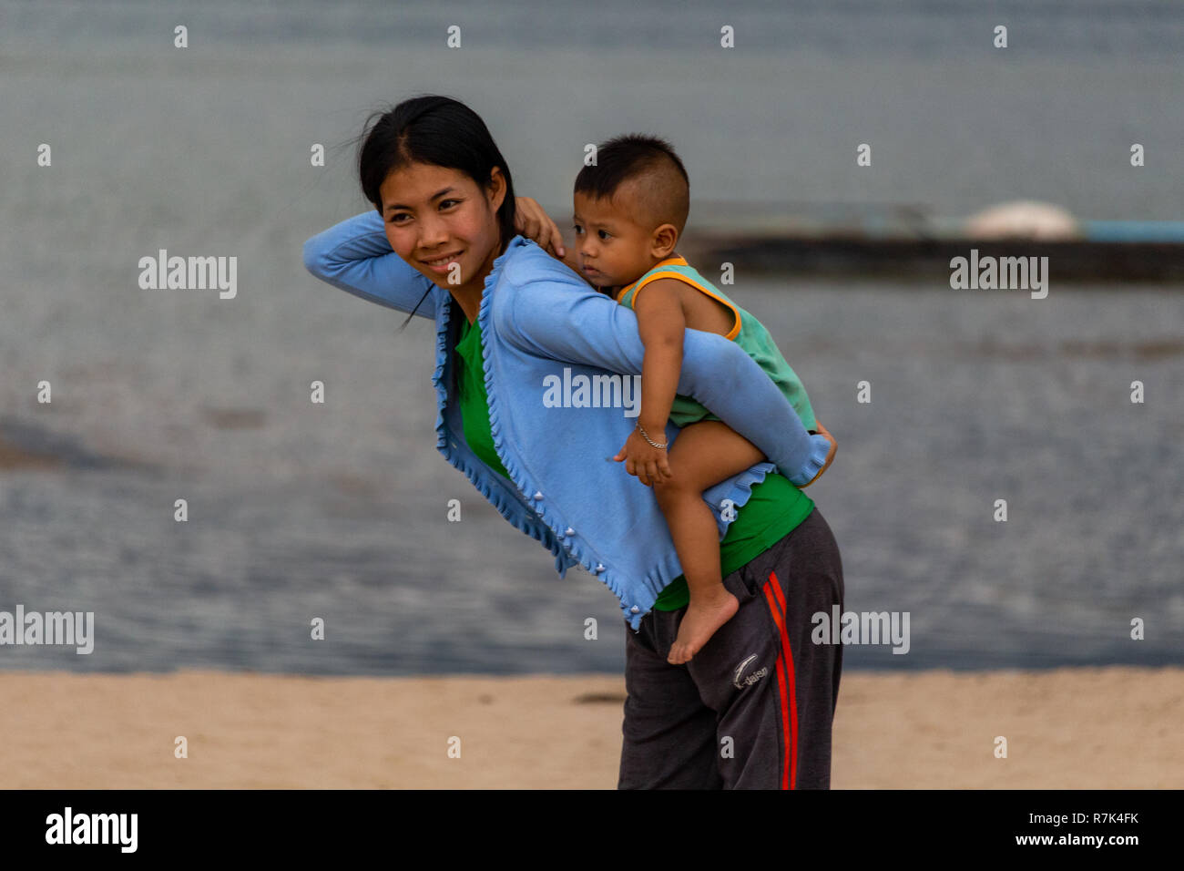Don daeng island hi-res stock photography and images - Alamy