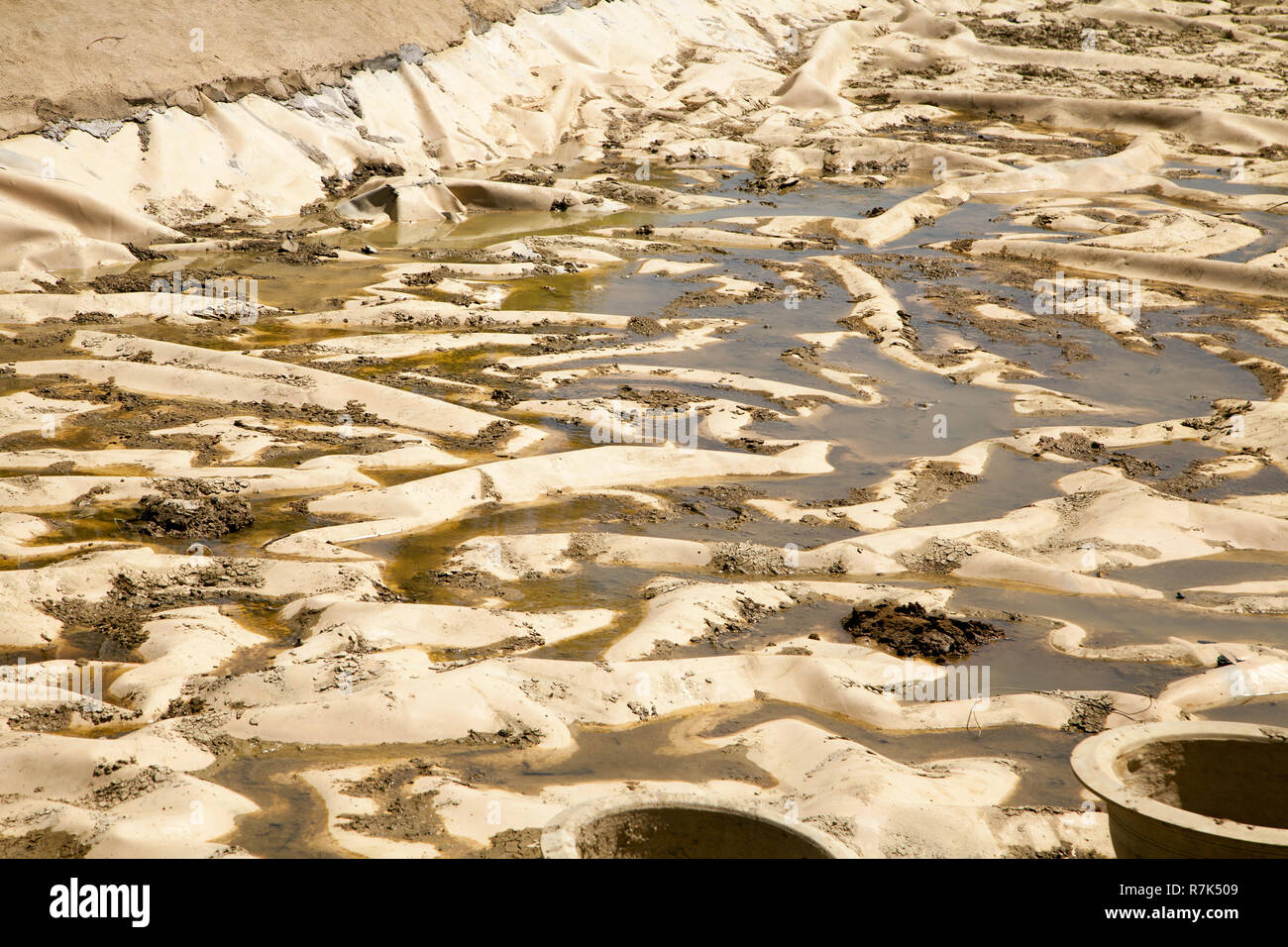 How To Build A Pond High Resolution Stock Photography and Images - Alamy