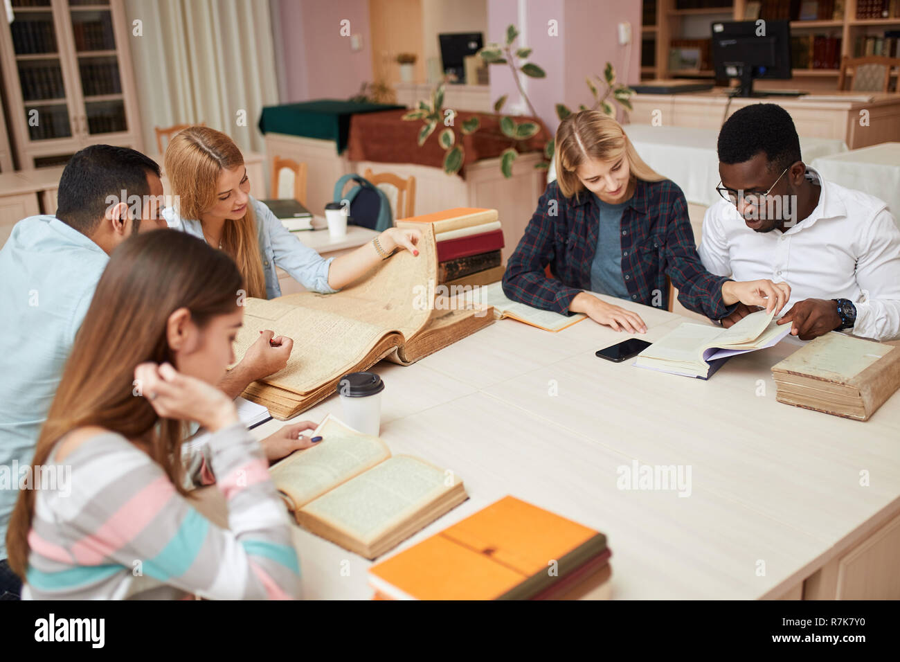 International book sharing project hi-res stock photography and images ...