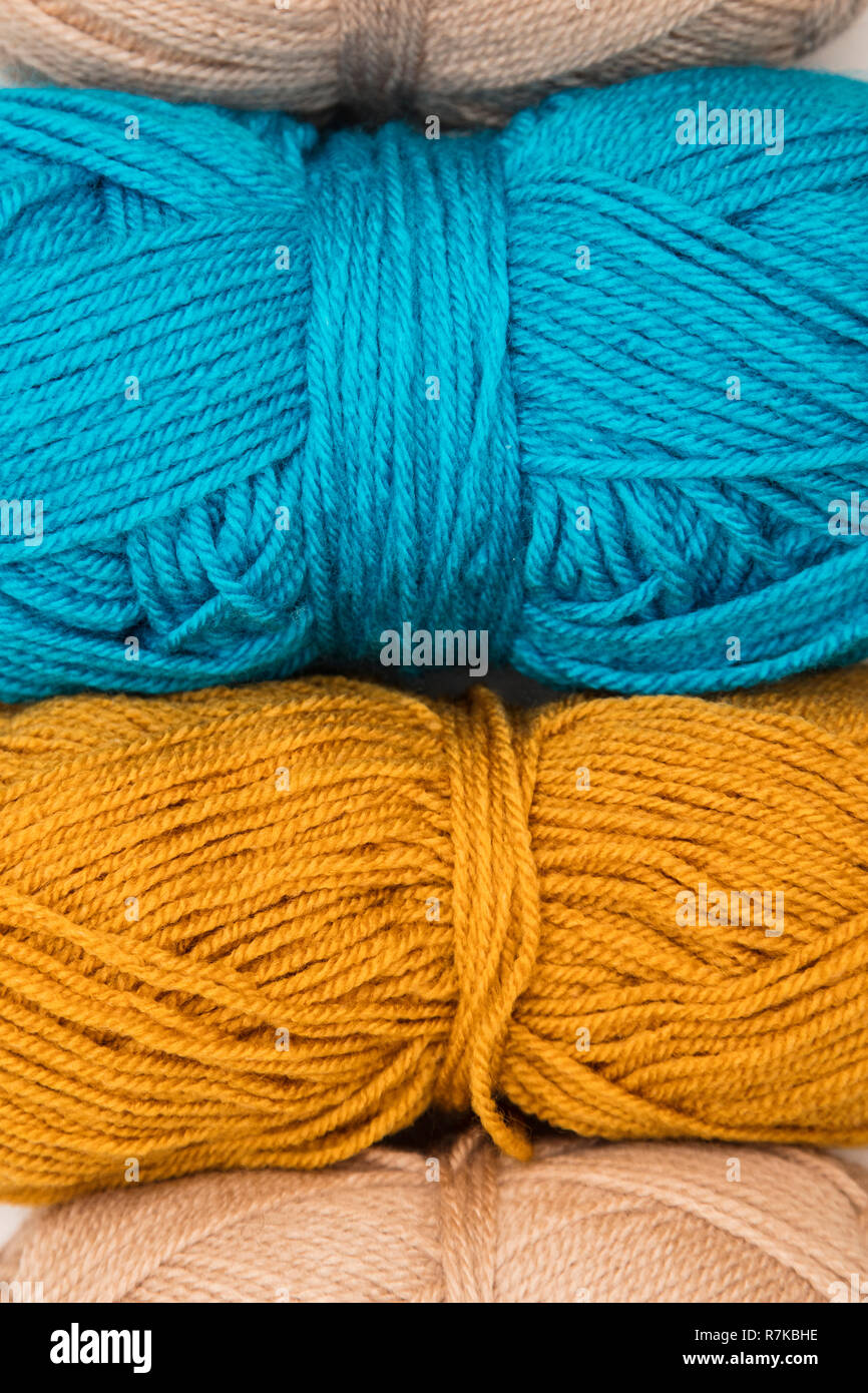 From above ball of wool hi-res stock photography and images - Alamy