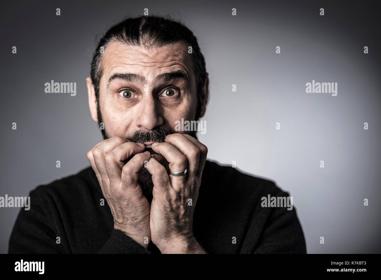 Scary man hi-res stock photography and images - Alamy