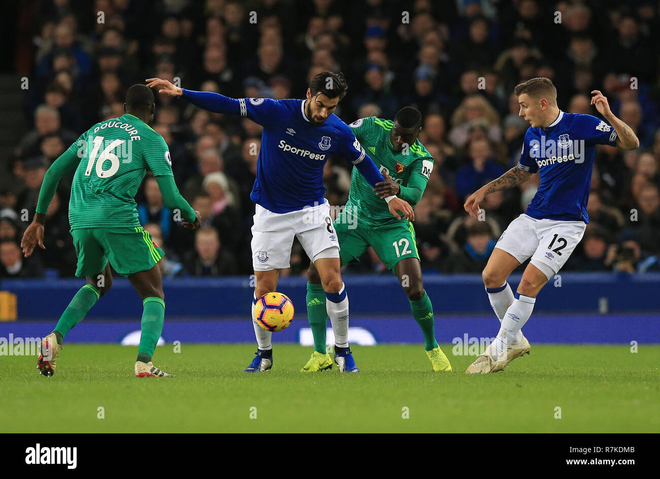 Everton's Andre Gomes and Watford's Ken Sema battle for the ball during ...
