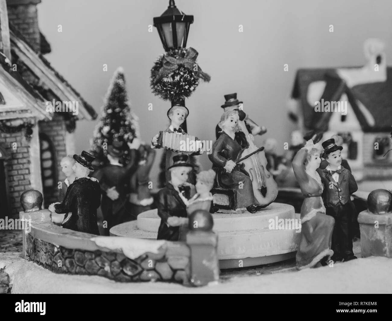 Winter christmas decorations Black and White Stock Photos & Images - Alamy