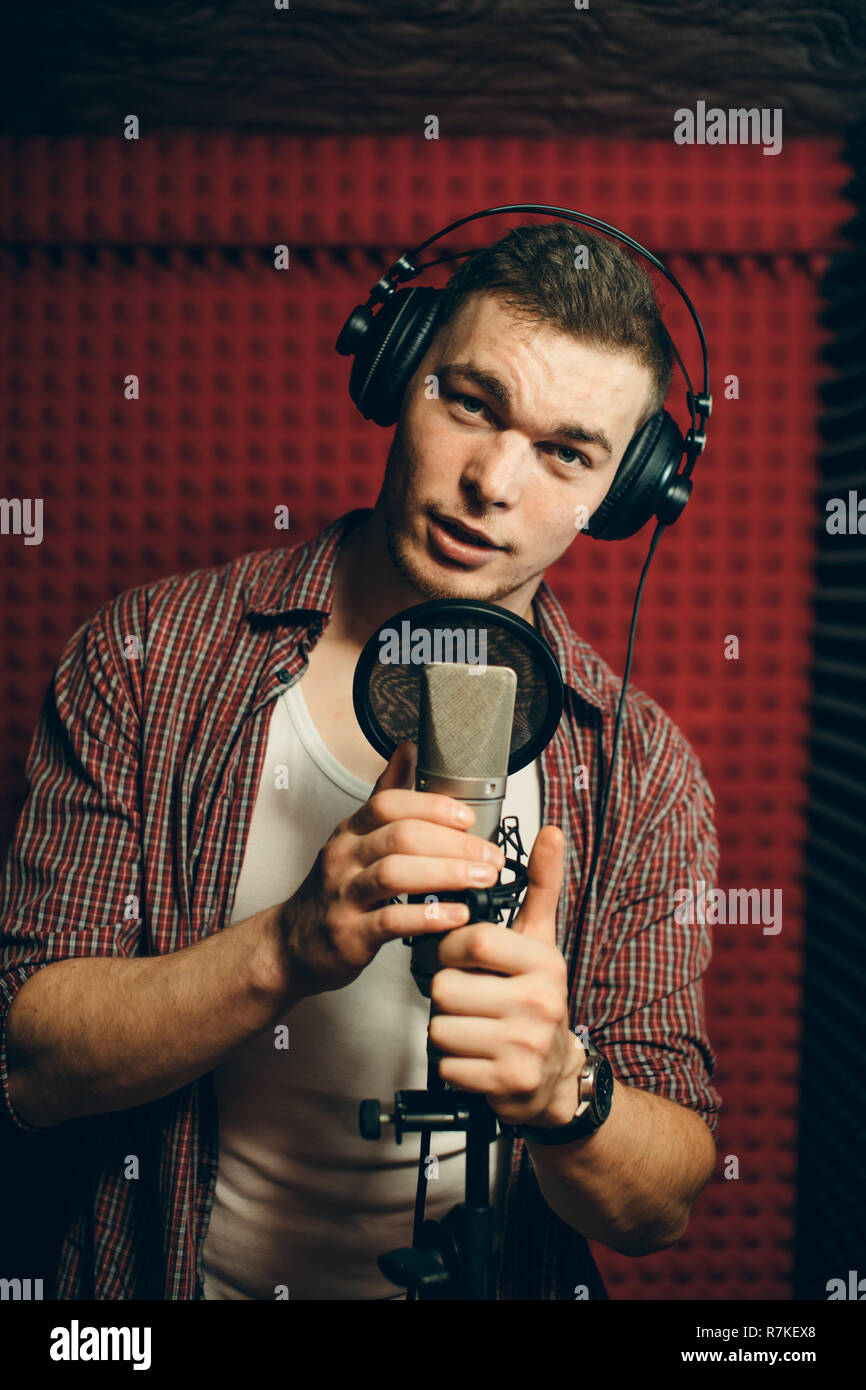 Stylish mic hi-res stock photography and images - Alamy