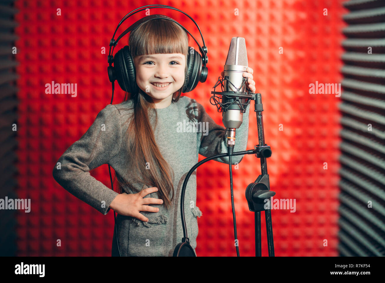 Child audio recording studio hi-res stock photography and images - Alamy